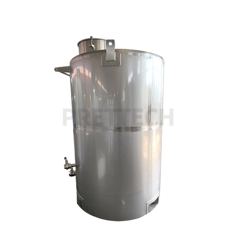 Closed Top Forkliftable Tanks for Streamlined Winery Operations